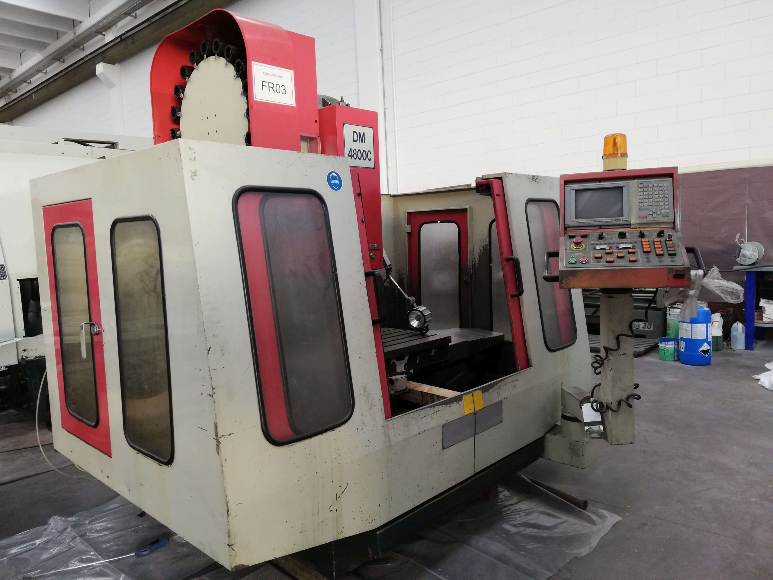 Vertical machining center DYNA MECHTRONICS DM4800C | GMV Macchine Utensili