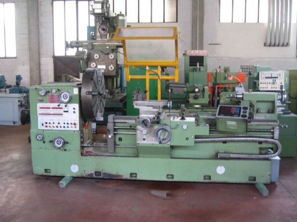 Centre lathe TACCHI MT-BM 330 | GMV Macchine Utensili